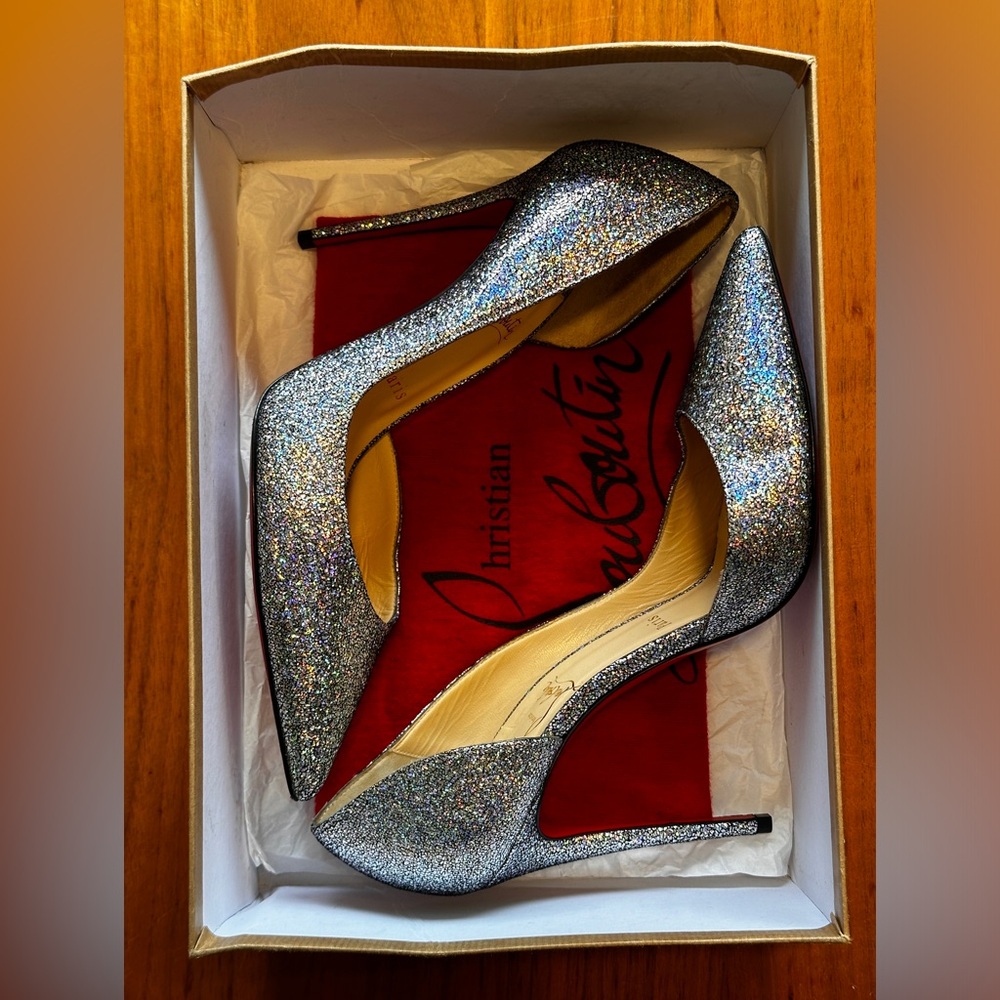Christian Louboutin Iriza Silver Shimmer Heels. 100mm. - Gem